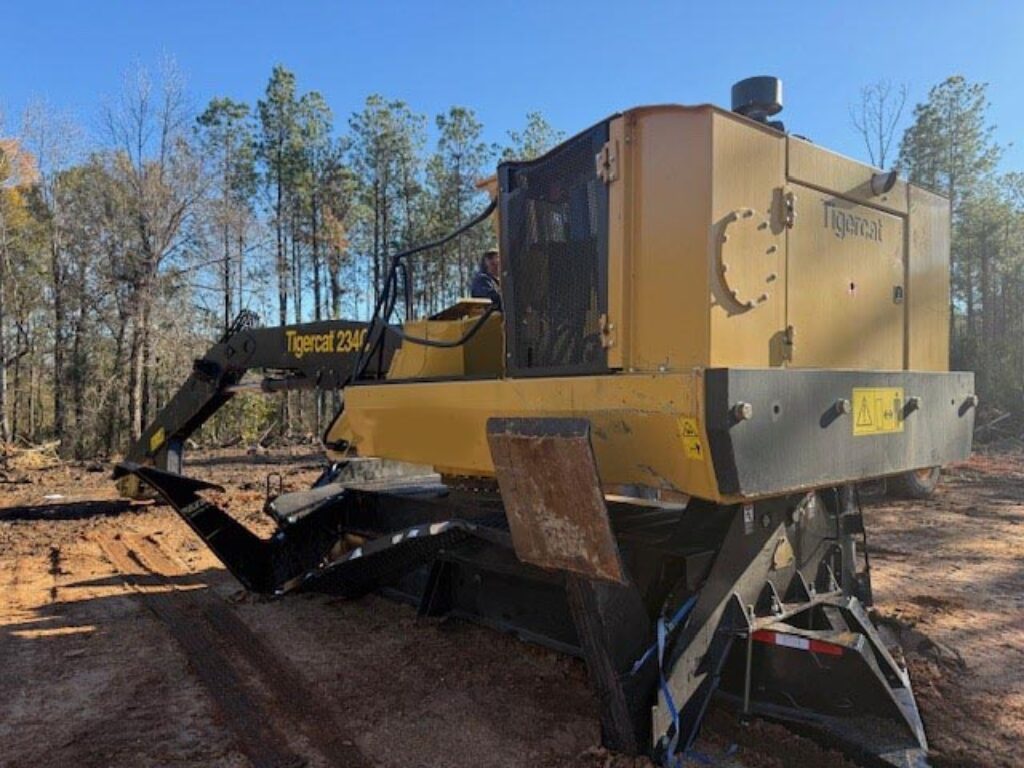 [Auction]: 2025 Tigercat 234C Log Loader | est. 332 hours miles ...