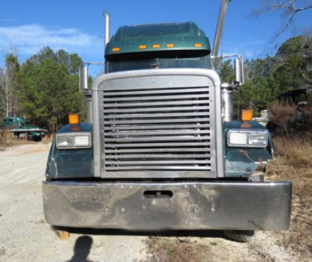 [Auction]: 1995 Freightliner FLD Classic | South Carolina | damaged | CAG