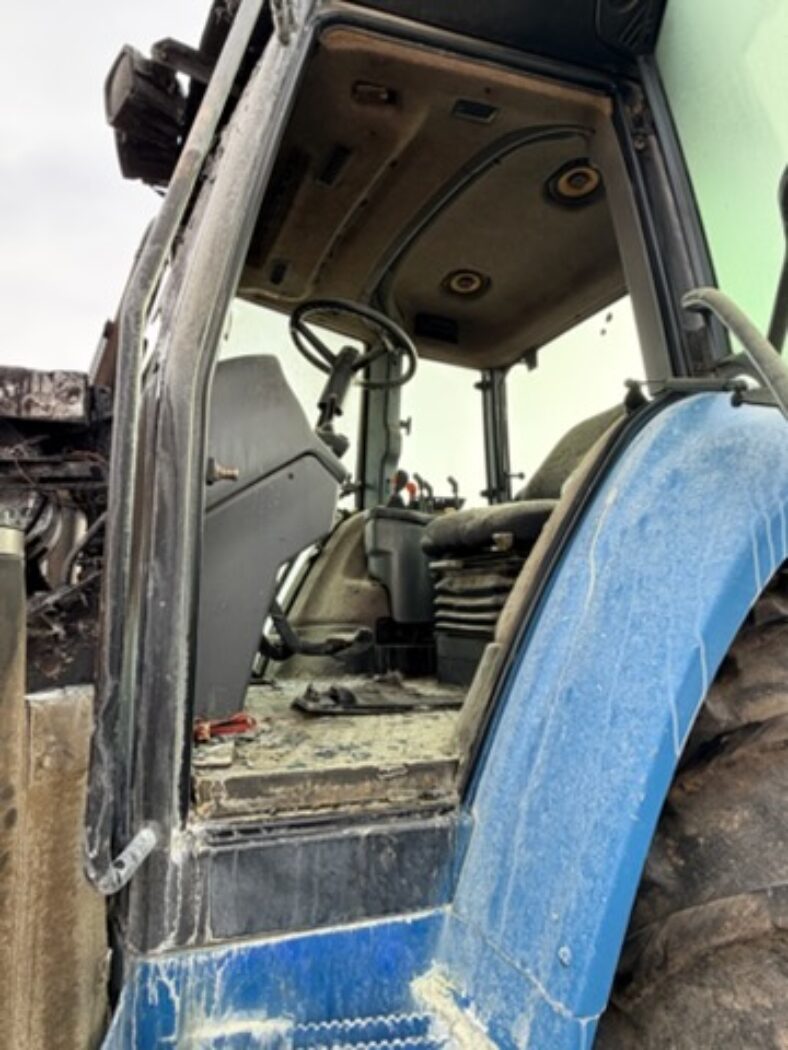 [Auction]: 1997 Ford Genesis 8670 Tractor | est. 6,500 hours miles ...