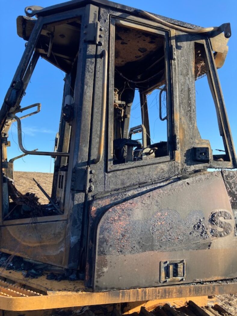 [Auction]: 2005 CASE 1650K Dozer | Est 1900 hours miles | damaged | CAG