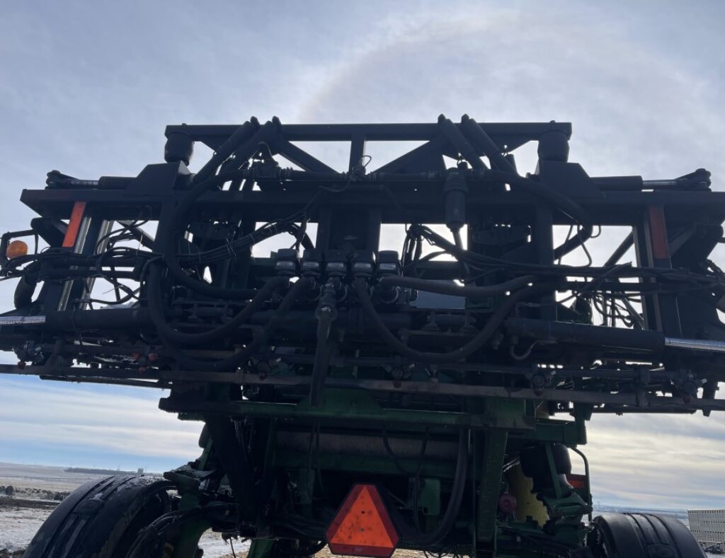 [Auction]: 2005 John Deere 4720 Self-Propelled Sprayer | est. 4,000 ...