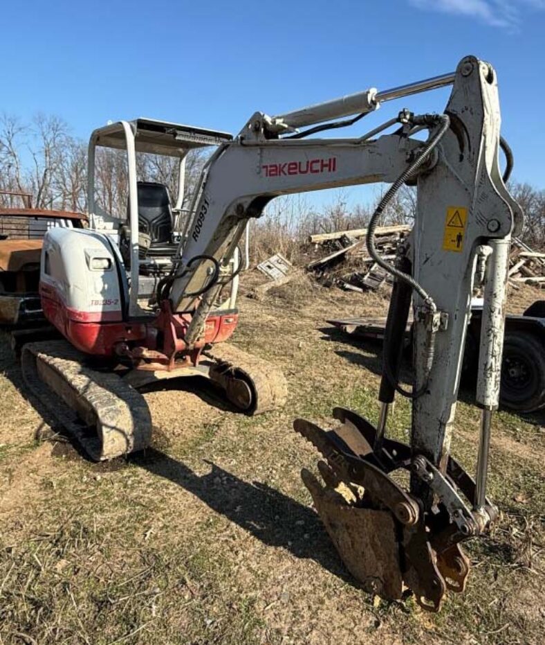 [Auction]: 2019 Takeuchi TB235-2 Excavator | est 3782 hours miles ...