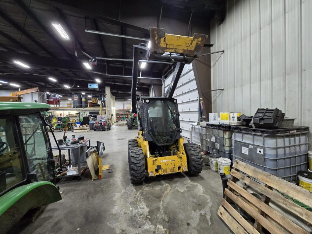 [Auction]: 2020 John Deere 324G Skid Steer | est. 5,000 hours miles ...