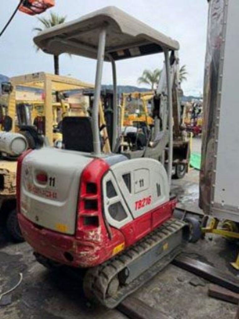 [Auction]: 2022 Takeuchi TB216R Mini Excavator | est. 1,246 hours miles ...