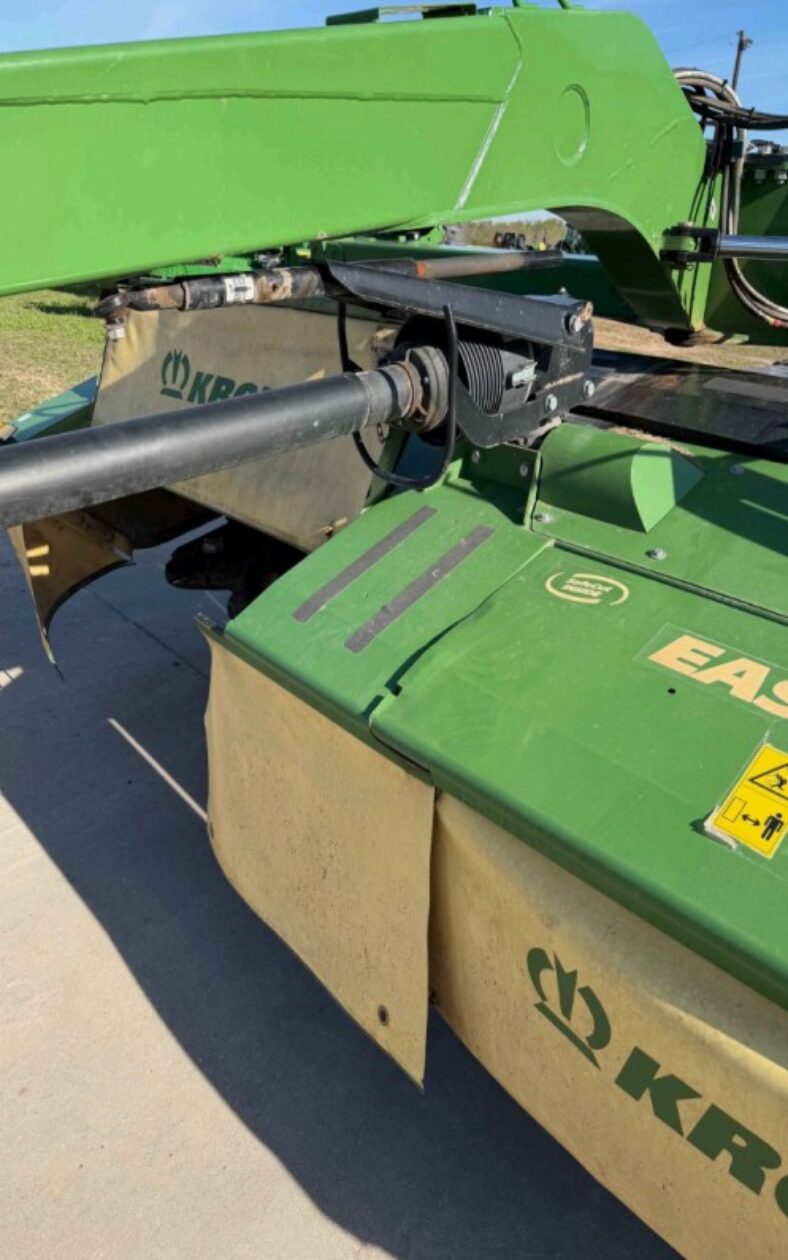 [Auction]: 2024 Krone ECTC400 Easycut Trailer Mower | Texas | damaged | CAG