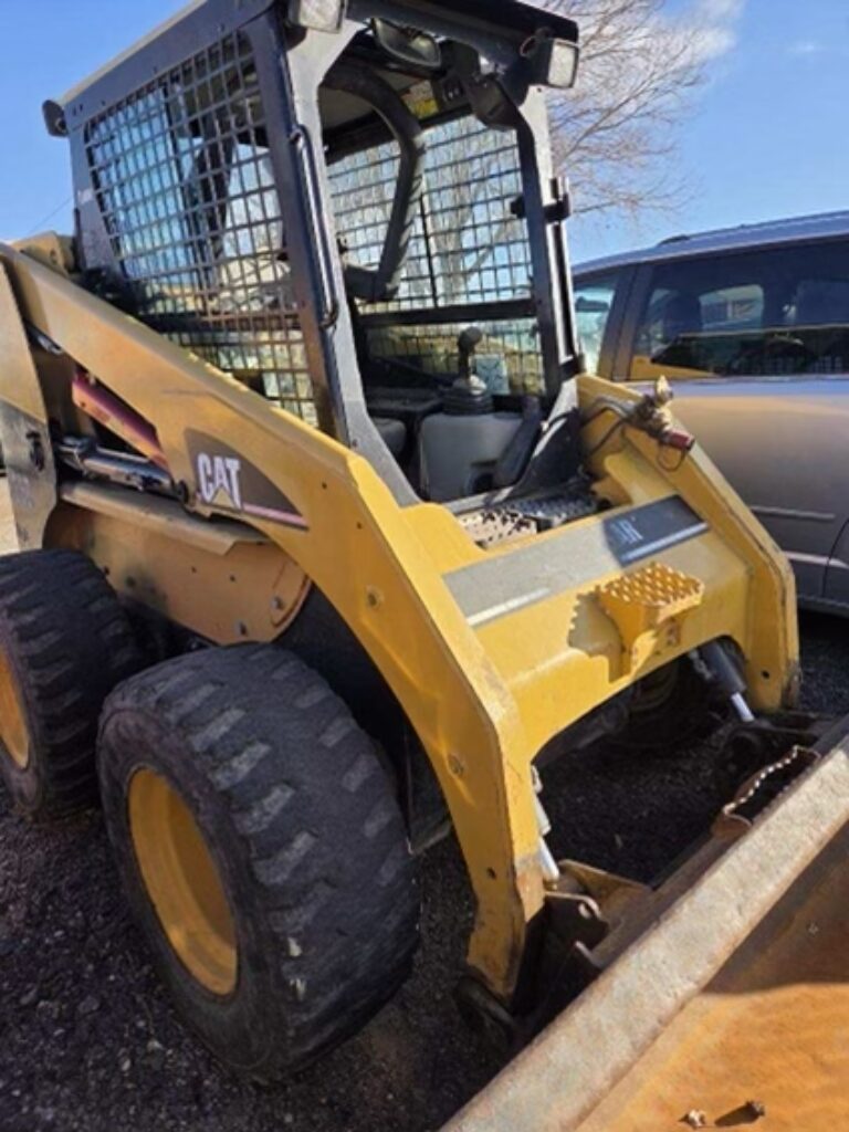 [Auction]: 2007 Caterpillar 236B Skid Steer | Colorado | damaged | CAG