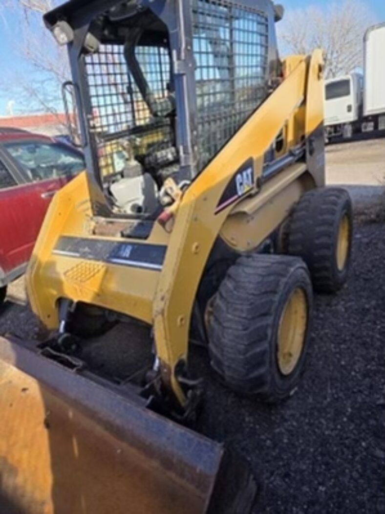 [Auction]: 2007 Caterpillar 236B Skid Steer | Colorado | damaged | CAG
