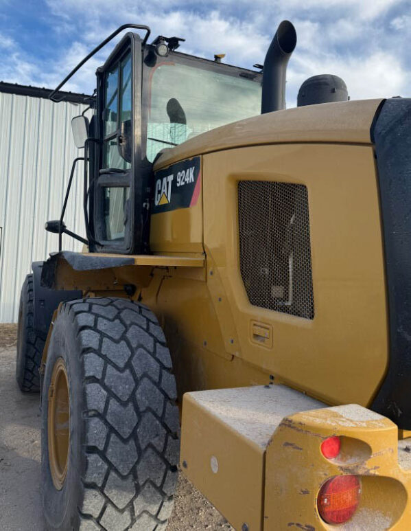 [Auction]: 2013 Caterpillar 924K Wheel Loader | est 12,000 hours miles ...