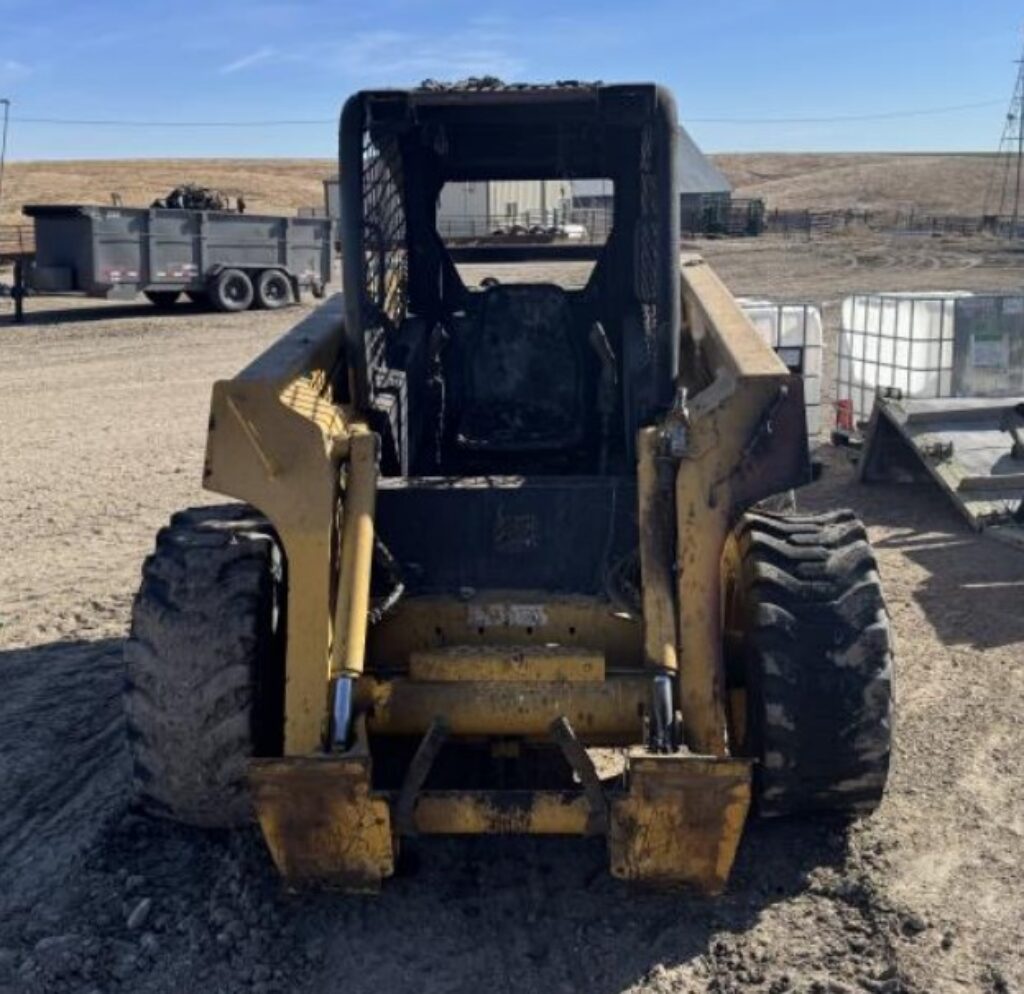[Auction]: 1999 John Deere 260 Skid Steer | Nebraska | damaged | CAG