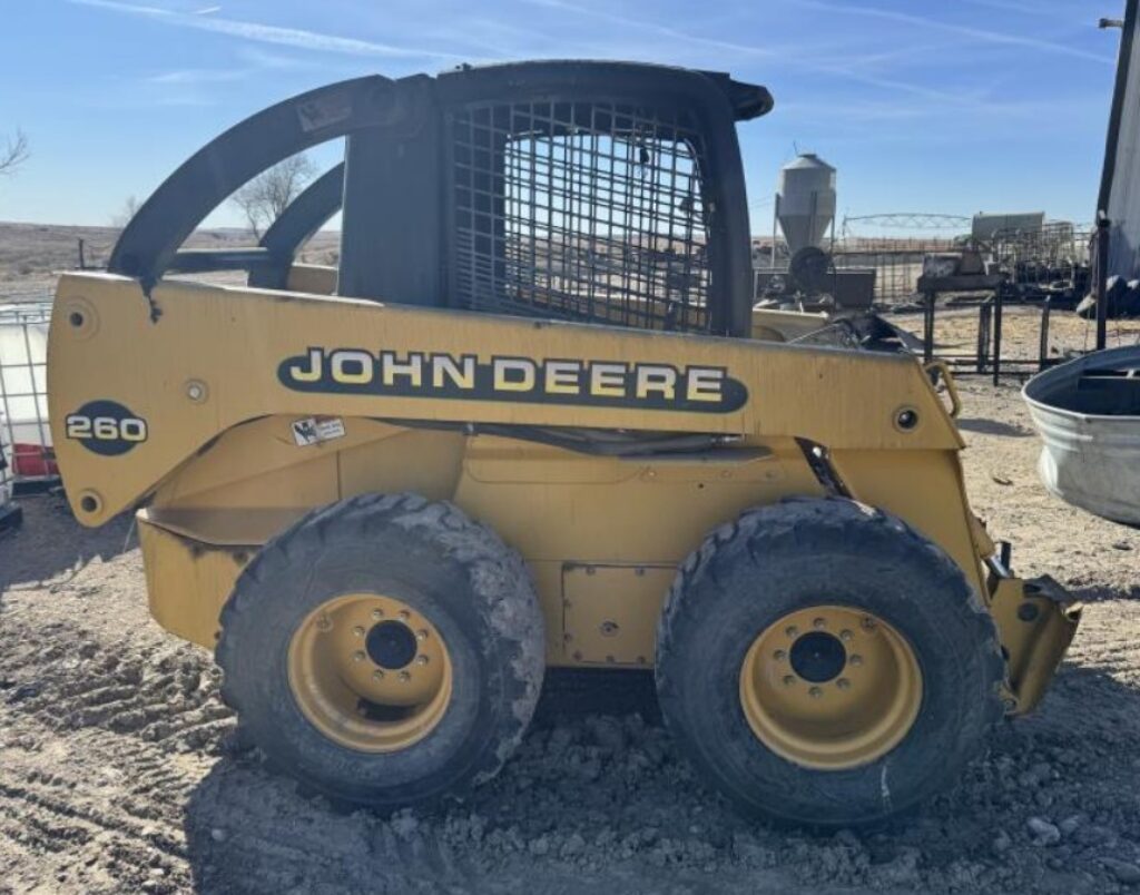 [Auction]: 1999 John Deere 260 Skid Steer | Nebraska | damaged | CAG
