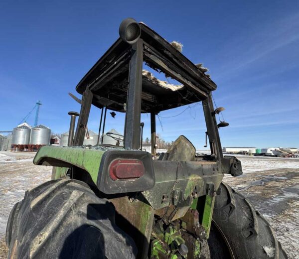 [Auction]: John Deere 4430 Tractor | North Dakota | damaged | CAG