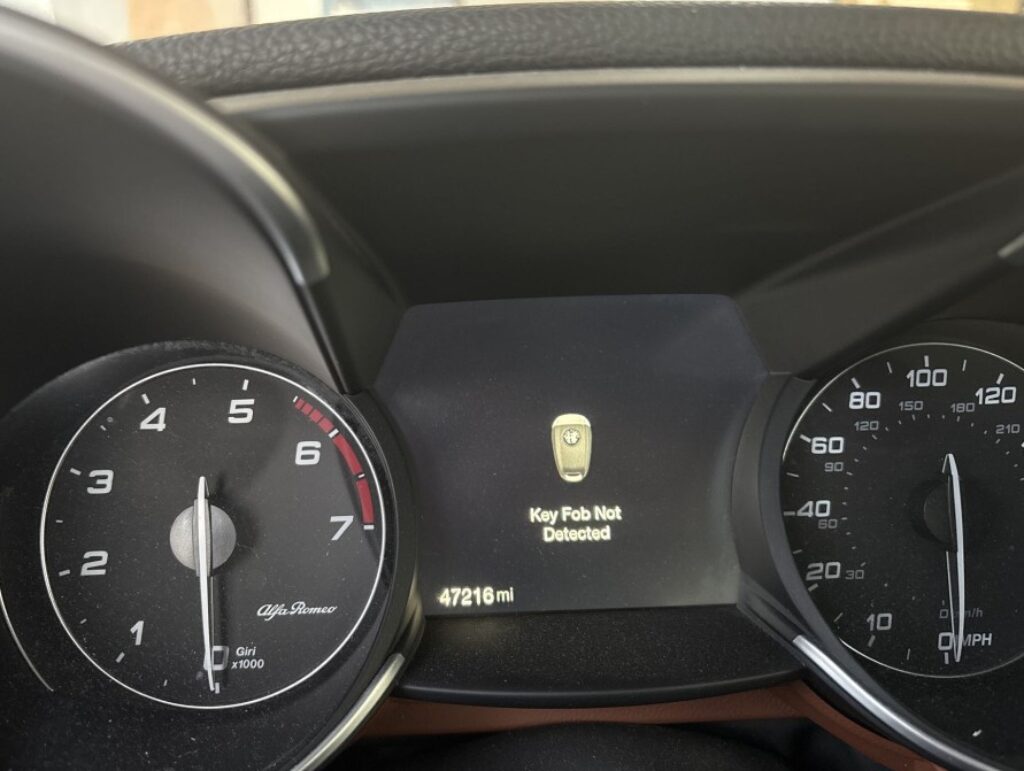 [Auction]: 2018 Alfa Romeo Giulia | est. 47,216 miles miles | damaged | CAG