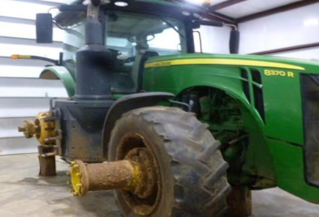 [Auction]: 2018 John Deere 8370R Tractor | Georgia | damaged | CAG