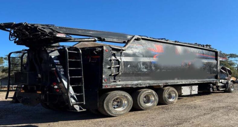 [Auction]: 2020 Mack Granite Grapple Truck | est. 226,420 miles miles ...