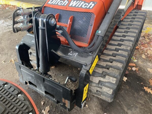 [Auction]: 2024 Ditch Witch SK900 Mini Skid Steer | Michigan | damaged ...