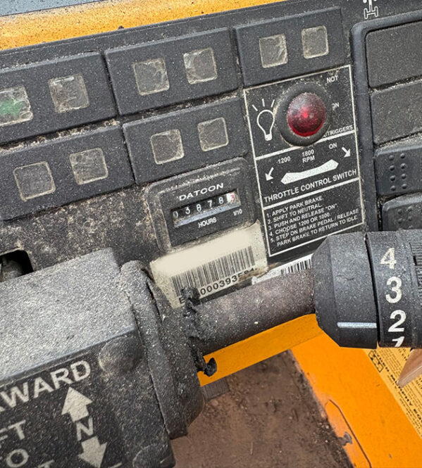 [Auction]: 2011 Broderson IC-200 3G Carry Deck Crane | est. 3878 hours ...