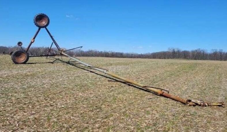 [Auction]: 2014 Zimmatic 9500 Pivot | est. 2,468 hours miles | damaged ...