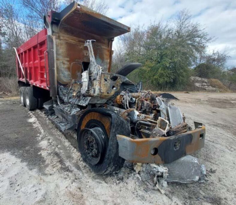 [Auction]: 2024 Kenworth T480 Dump Truck | Florida | damaged | CAG