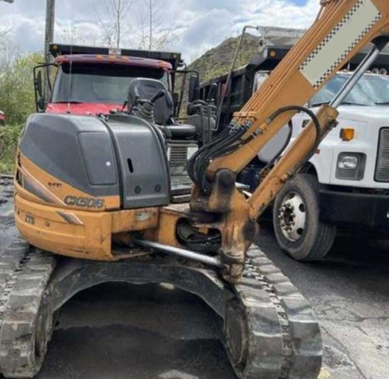 [Auction]: 2005 CASE CX50B Excavator | est 4,463 hours miles | damaged ...