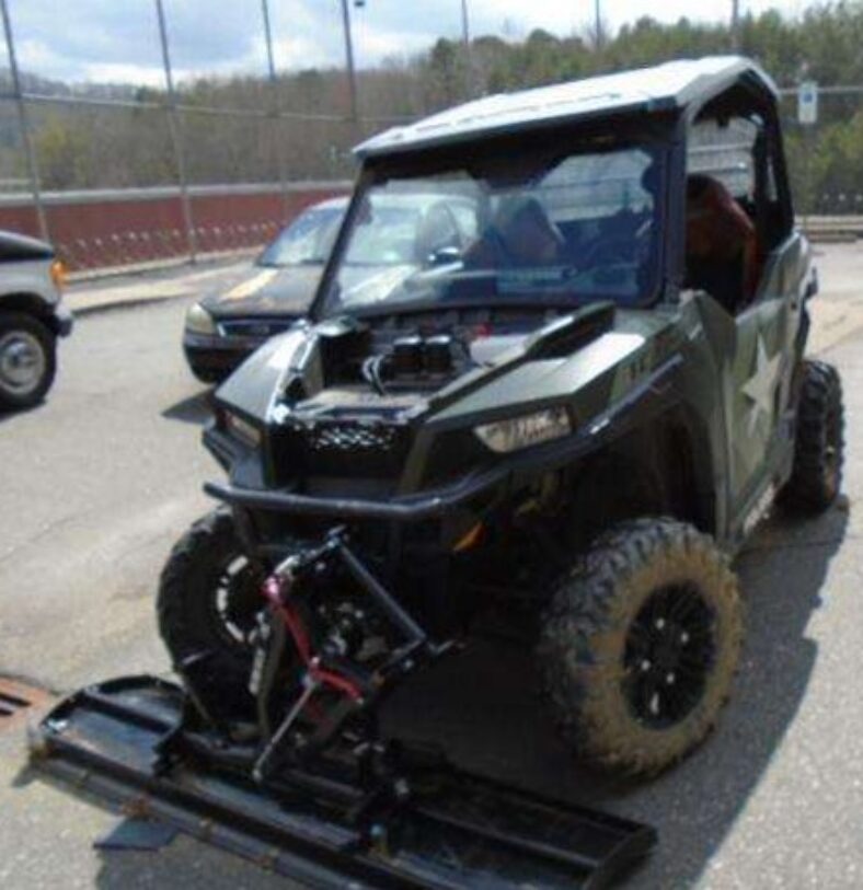 [Auction]: 2018 Polaris General ATV | est. 2065 miles miles | damaged | CAG
